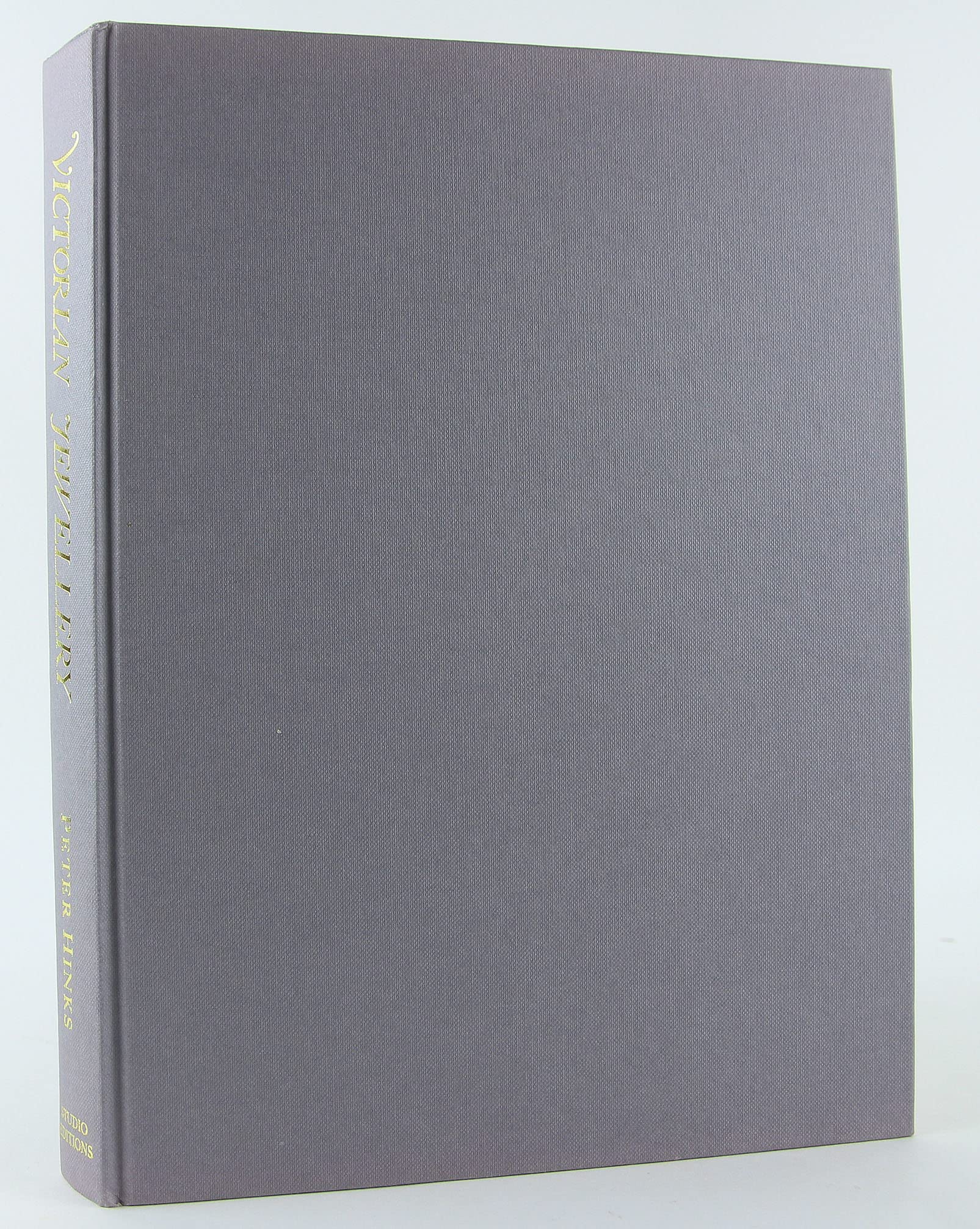 Victorian jewellery: A complete compendium of over four thousand pieces ...