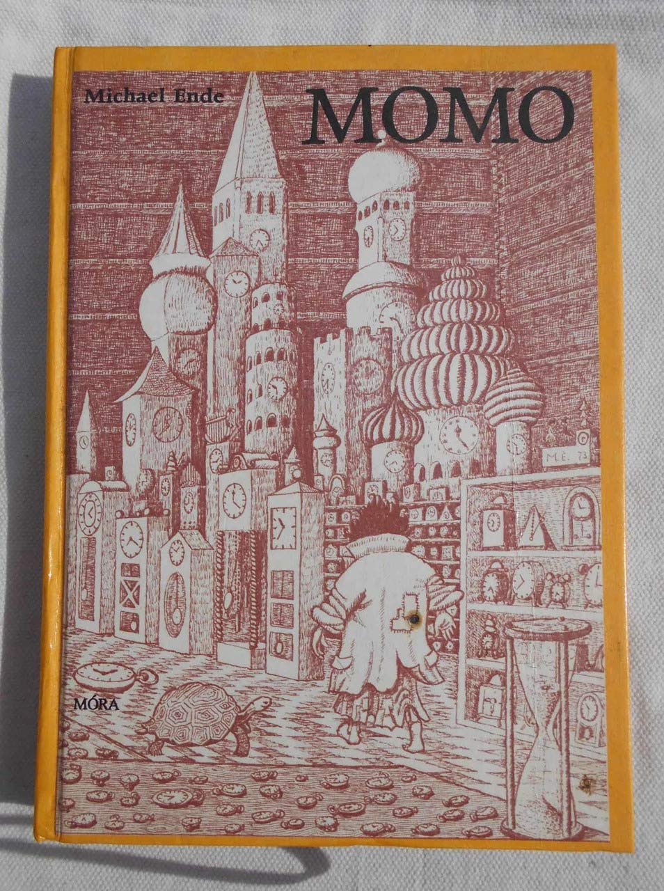 Momo - unusual story of time thieves and a child who brought back the ...