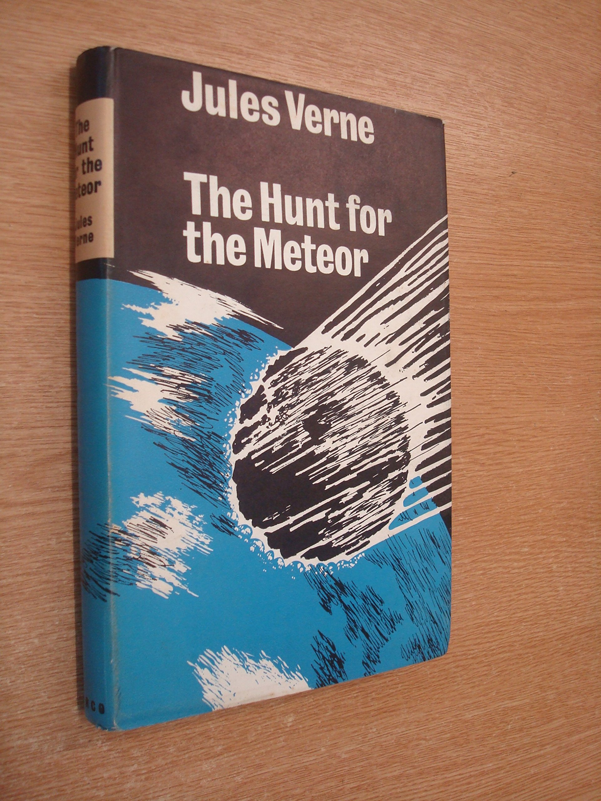 The hunt for the meteor by Jules Verne | Goodreads