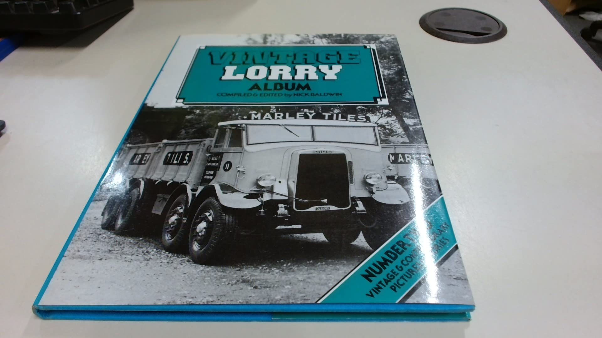 Vintage Lorry Annual 1980 by Anonymous | Goodreads