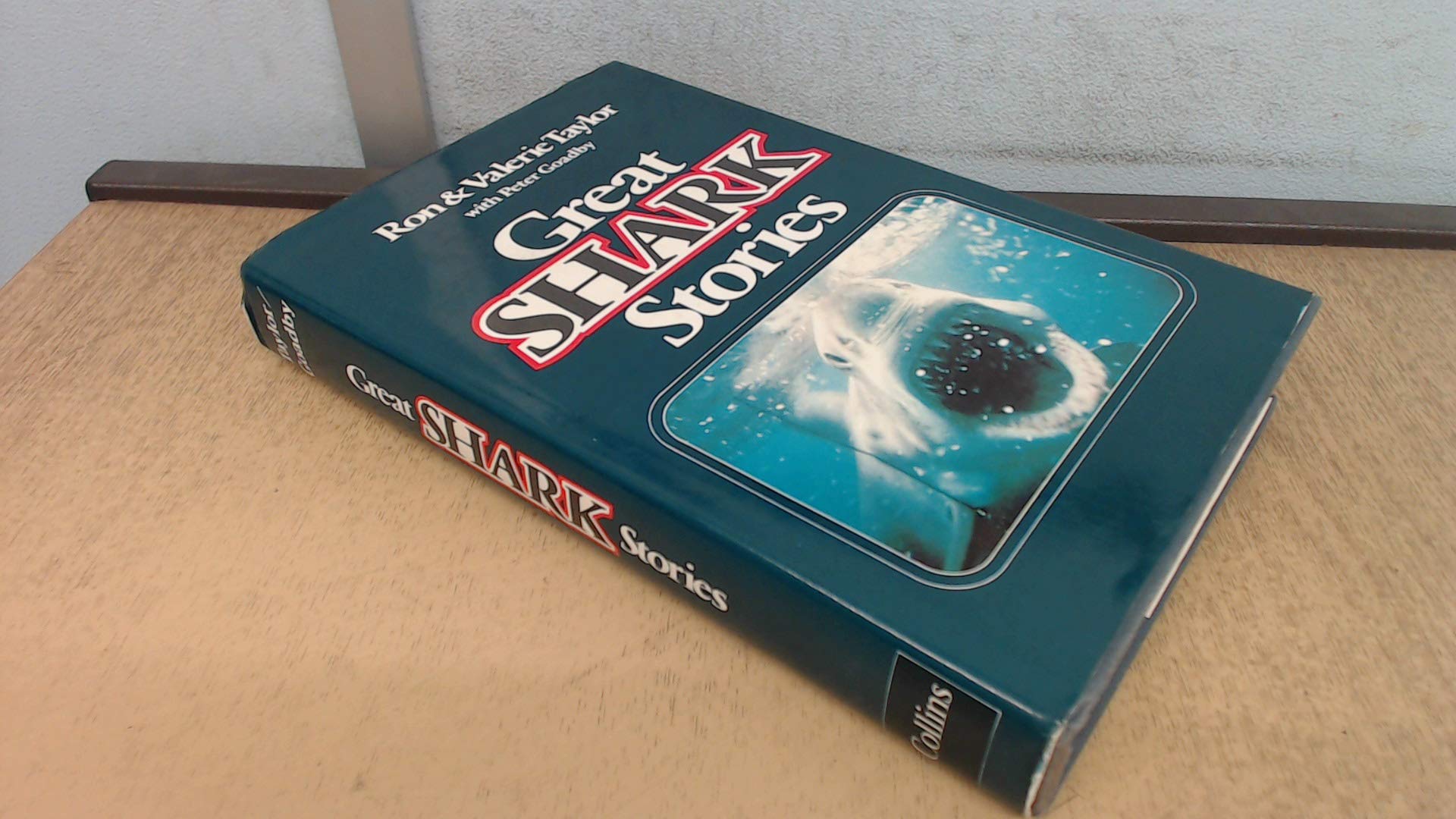 Great shark stories by Valerie Taylor | Goodreads