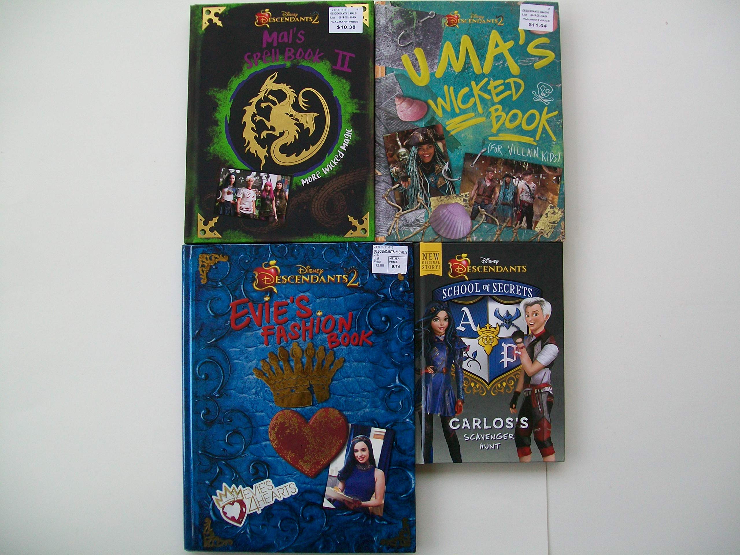 Disney Descendants 2 Series (Set of 4 Books) Mal's Spell Book II, Uma's ...