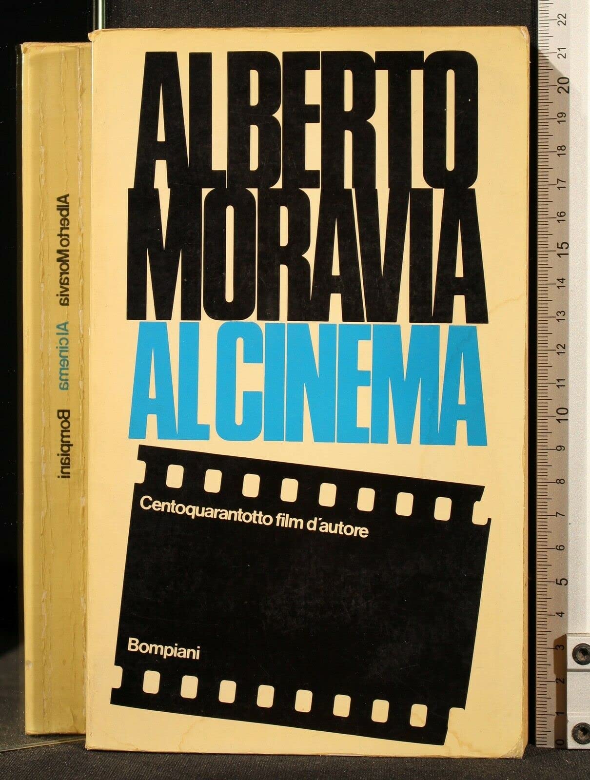 Al cinema by Alberto and Giuseppe Catalano: Moravia | Goodreads