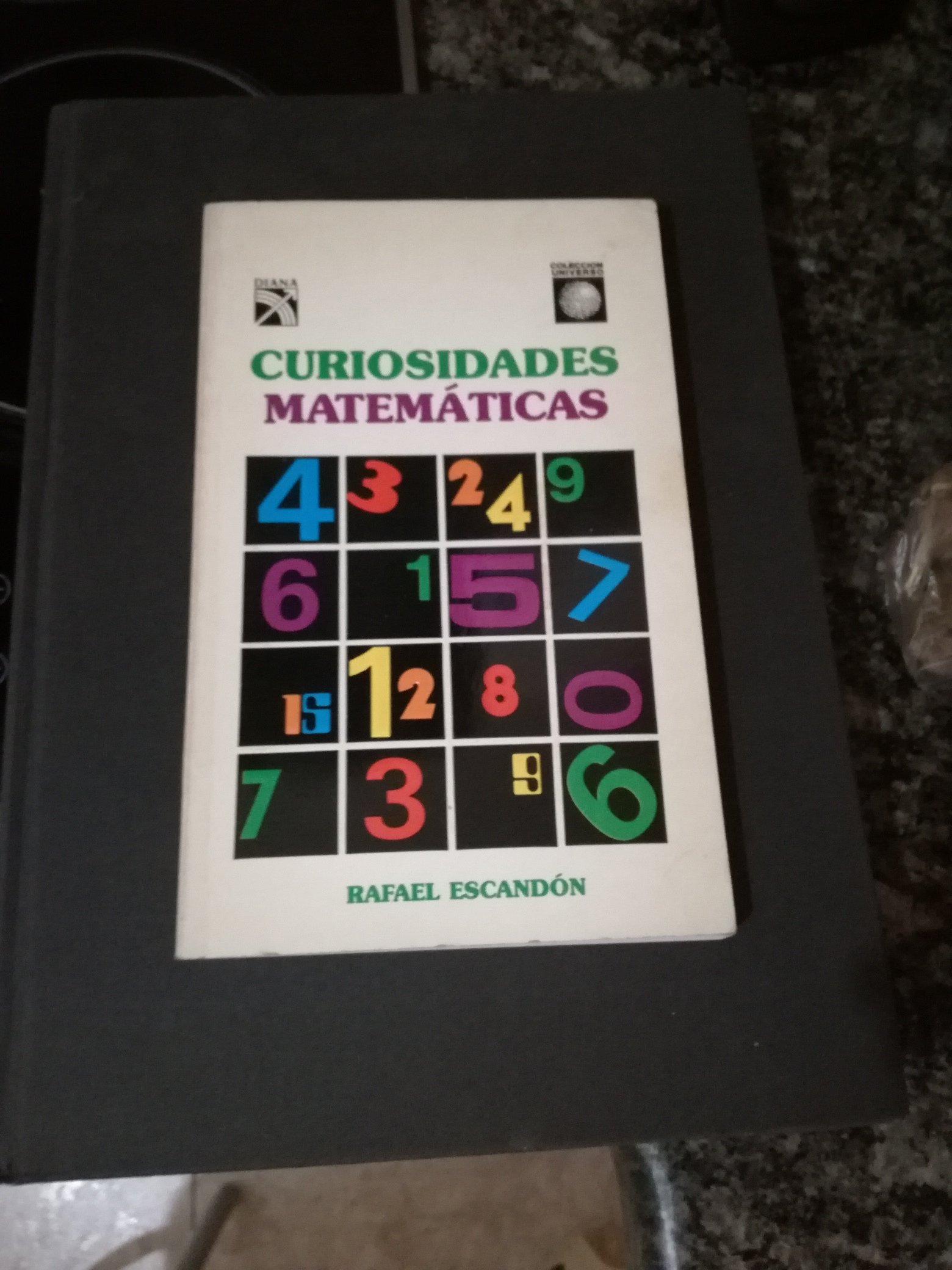 Curiosidades Matématicas by Rafael Escandon | Goodreads
