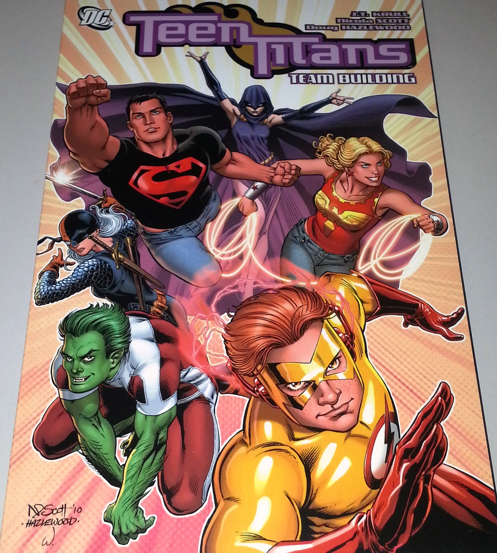 Teen Titans: Team Building by J.T. Krul (2011-11-08) by J.T. Krul ...