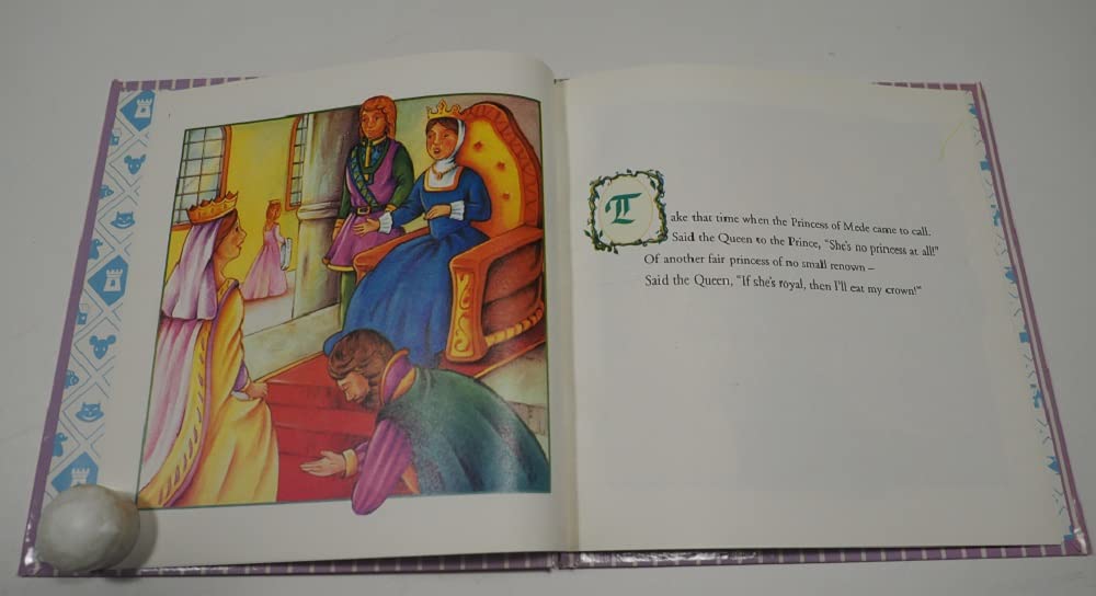 The Princess and the Pea (Fairy Tale Classics) by Dandi Daley Mackall ...