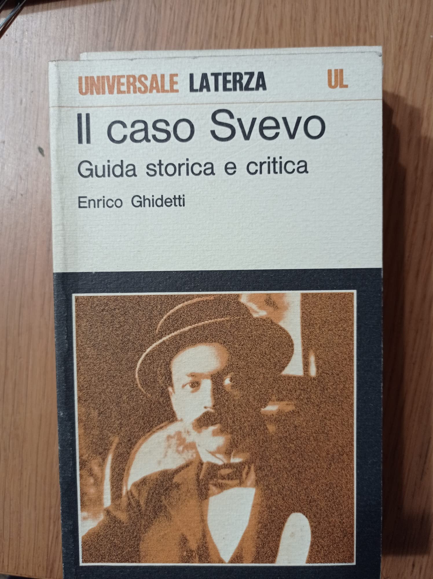Il caso Svevo. Guida storica e critica by Enrico Ghidetti | Goodreads