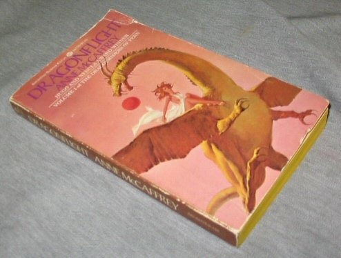 Dragonflight (The Dragon Riders of Pern, I) by Anne McCaffrey | Goodreads