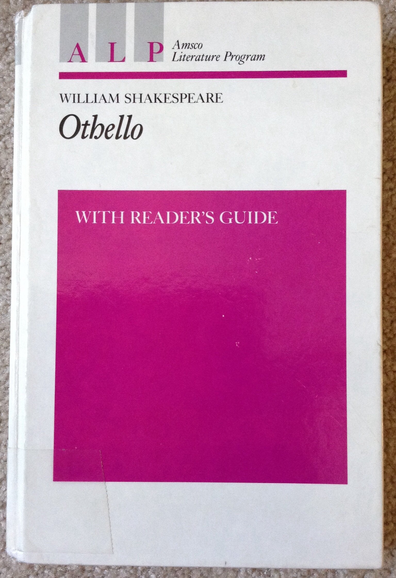 Othello: With Readers Guide by William Shakespeare | Goodreads