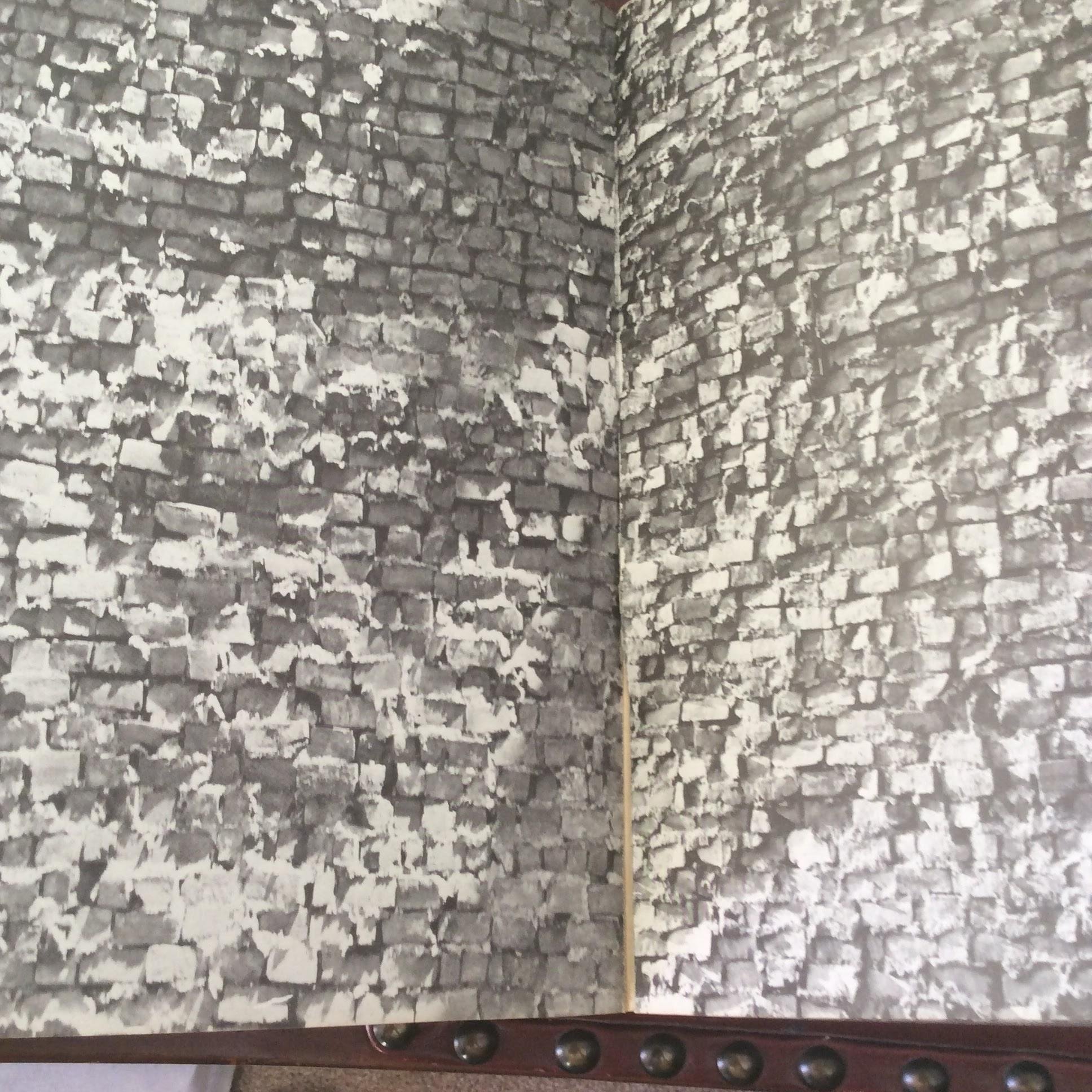 Brick wall by Sol LeWitt | Goodreads