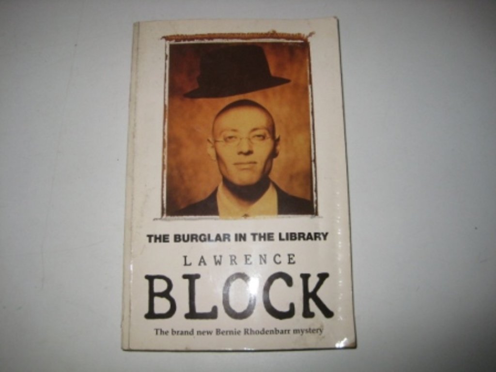 The Burglar in the Library by Lawrence Block | Goodreads