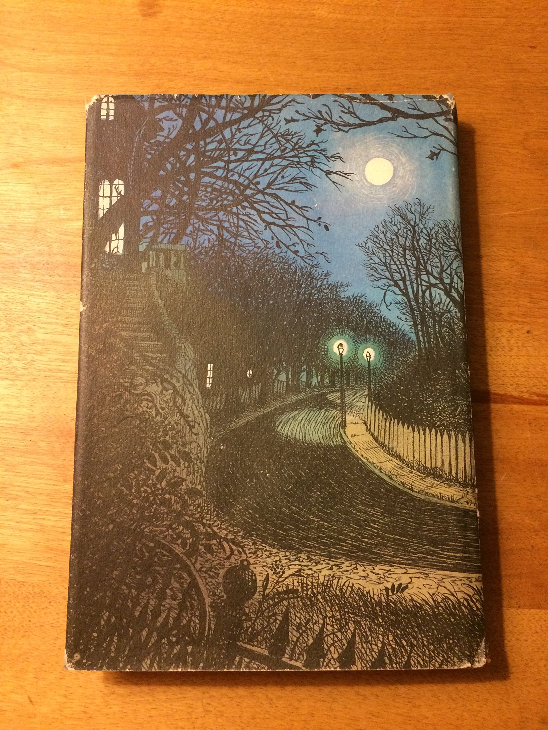 The Figure in the Shadows Sequel to The House With a Clock in It's ...