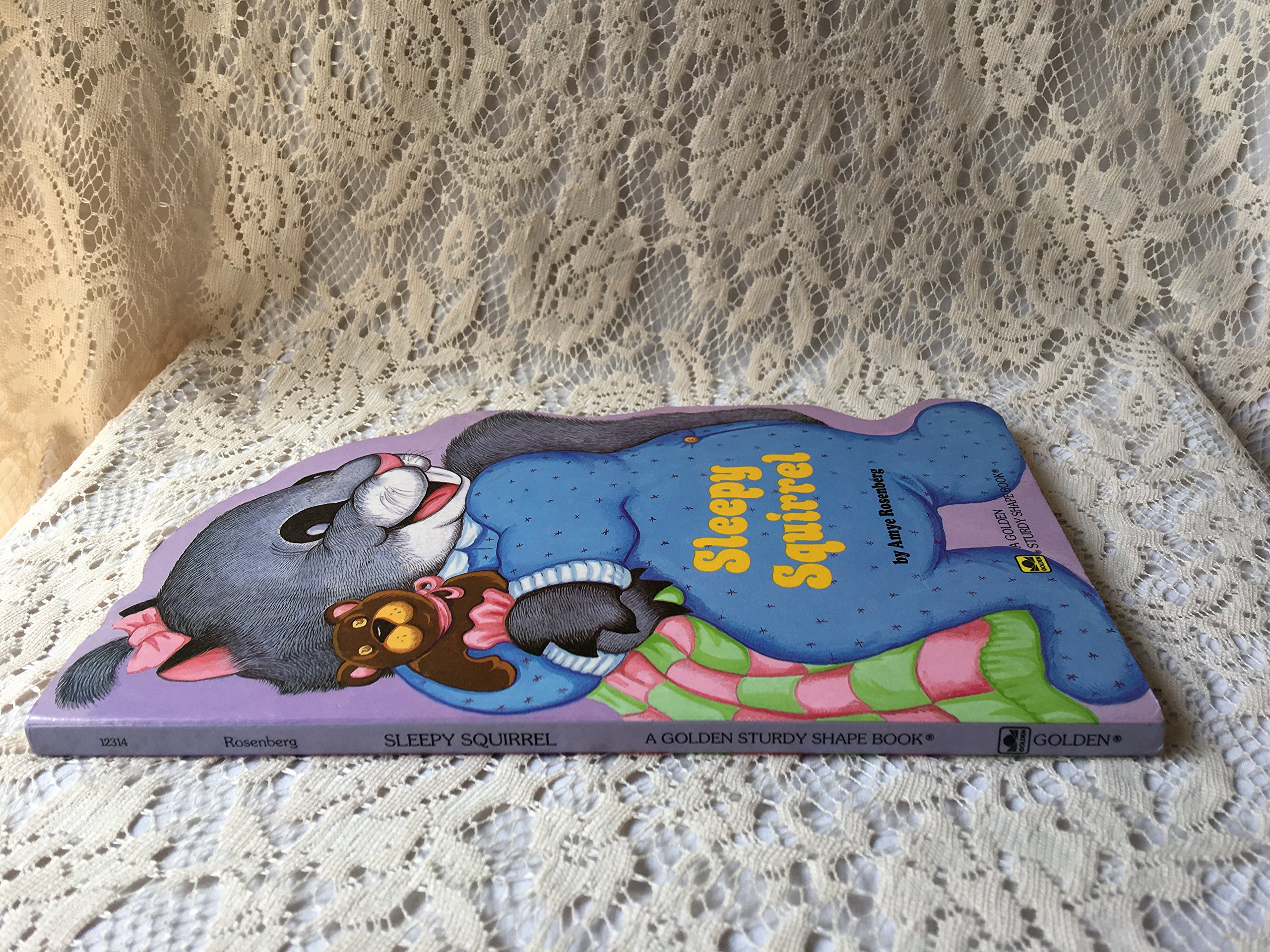 Sleepy Squirrel (Golden Books) by Amye Rosenberg | Goodreads