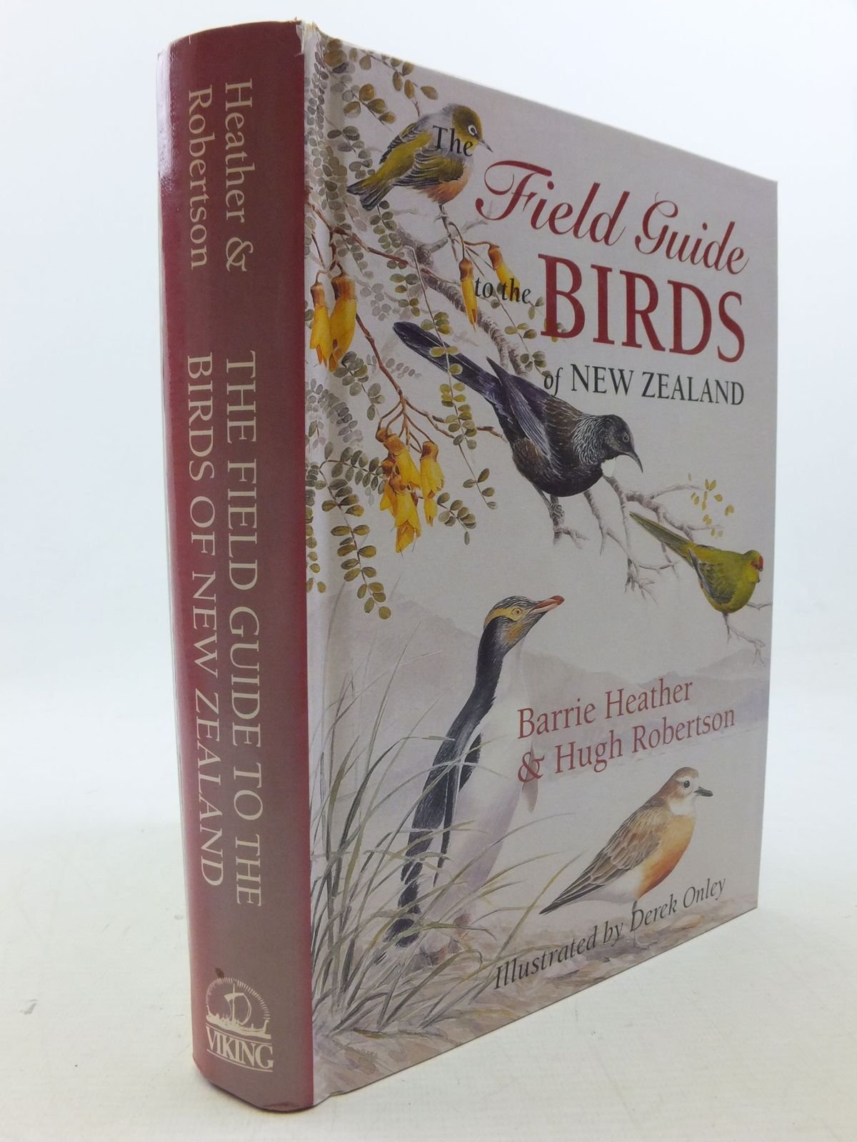 Field guide to the birds of New Zealand by Barrie;Robertson Hugh ...