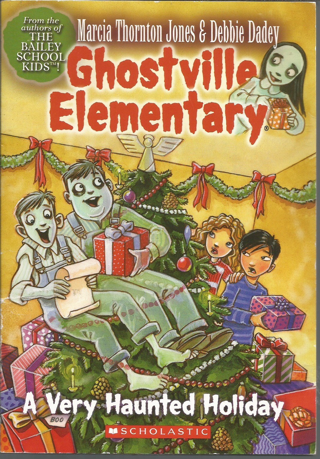 A Very Haunted Holiday by Marcia Thornton Jones | Goodreads