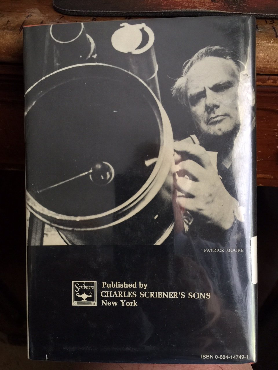 Comets by Patrick Moore | Goodreads