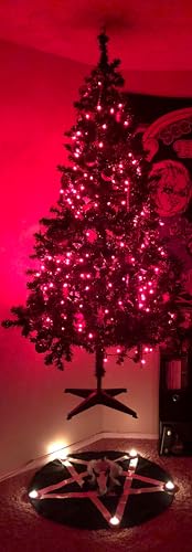 The Cursed Christmas Tree by Brendan Nugent | Goodreads