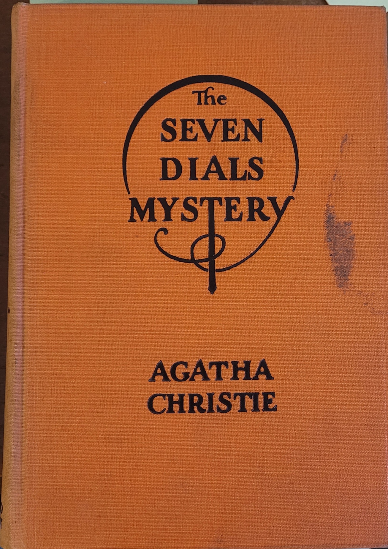 The Seven Dials Mystery (Supt. Battle, #2) by Agatha Christie | Goodreads