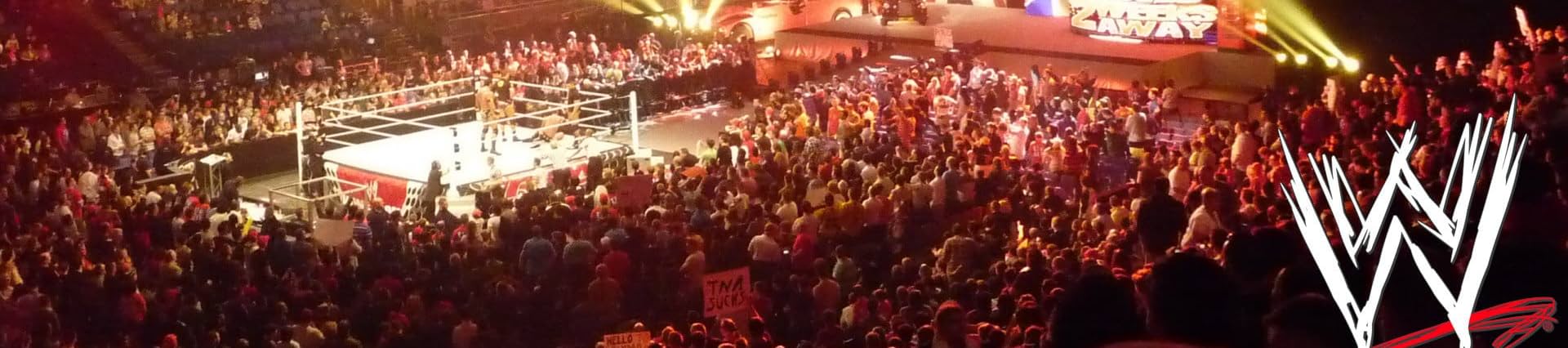 WWE FAN STORE's Amazon Page