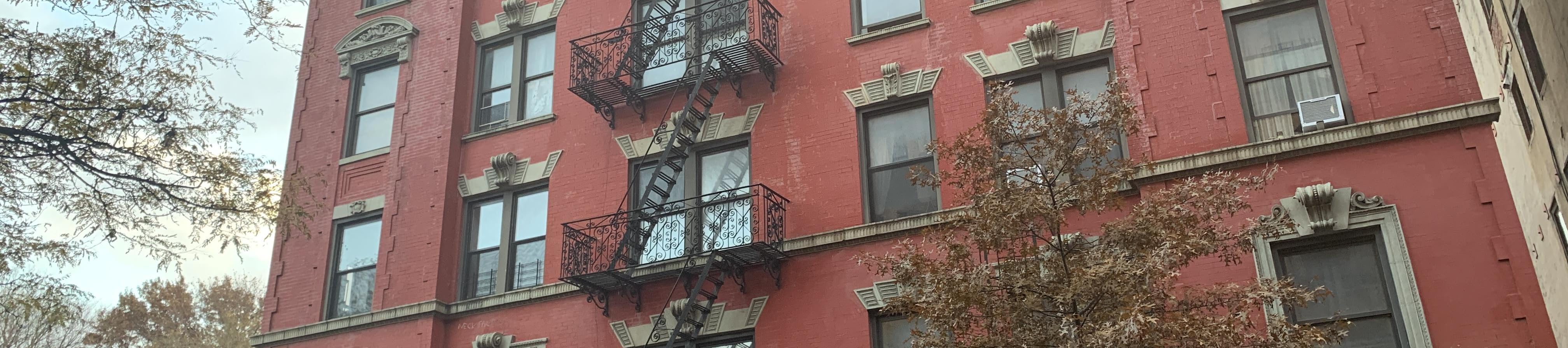 Rowan Jane Travers's Amazon Page