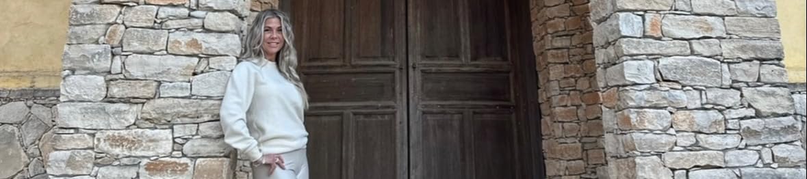 Traci Marlow Designs's Amazon Page