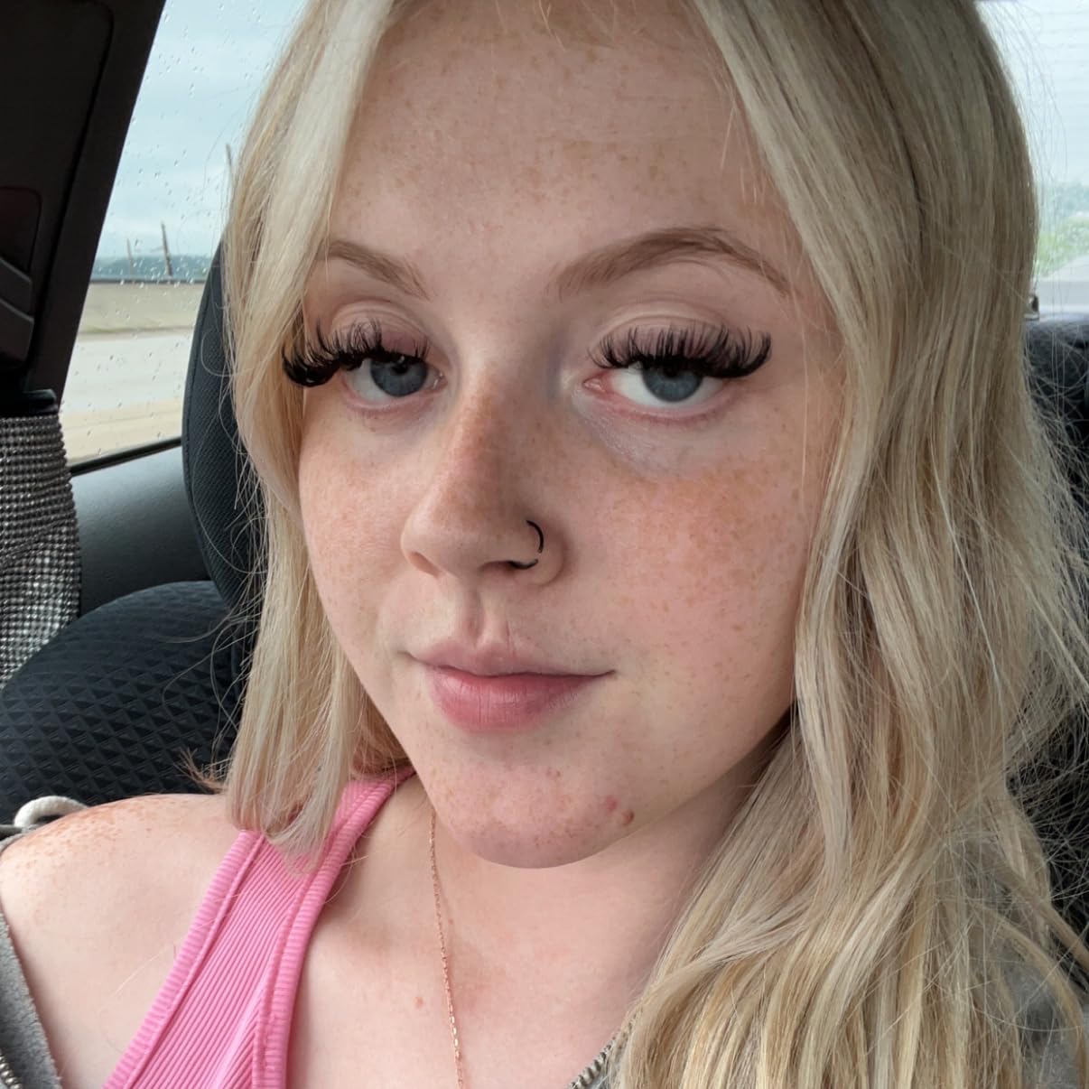 abigail cavender's Amazon Page