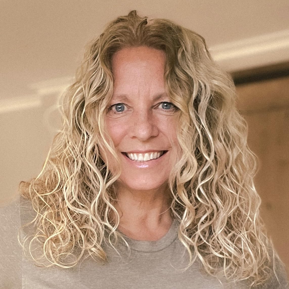 Kelly Q's Amazon Page