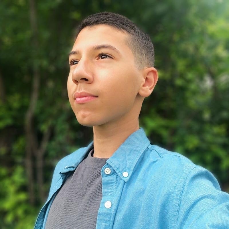 Aimad Ourahou's Amazon Page