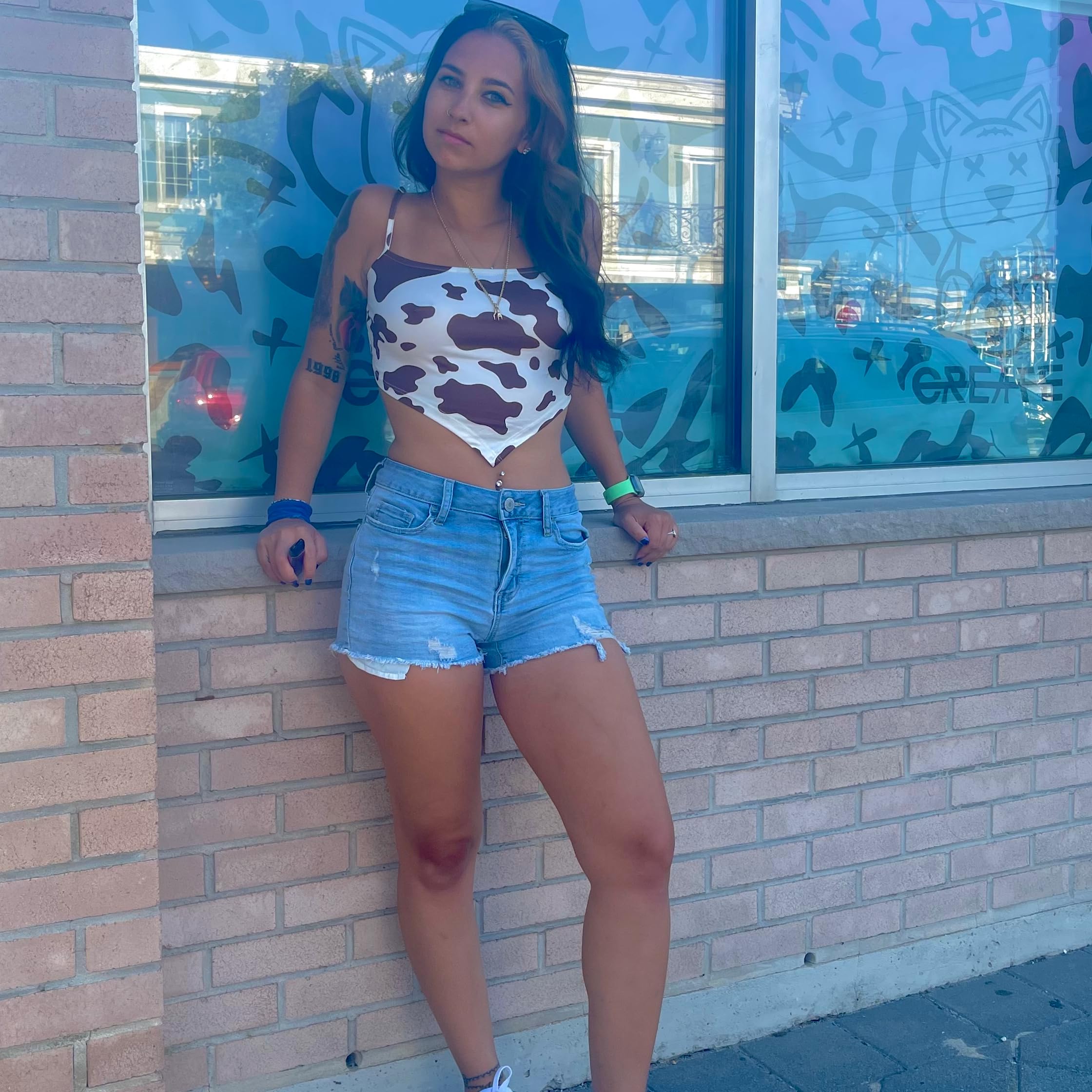 alana g.'s Amazon Page