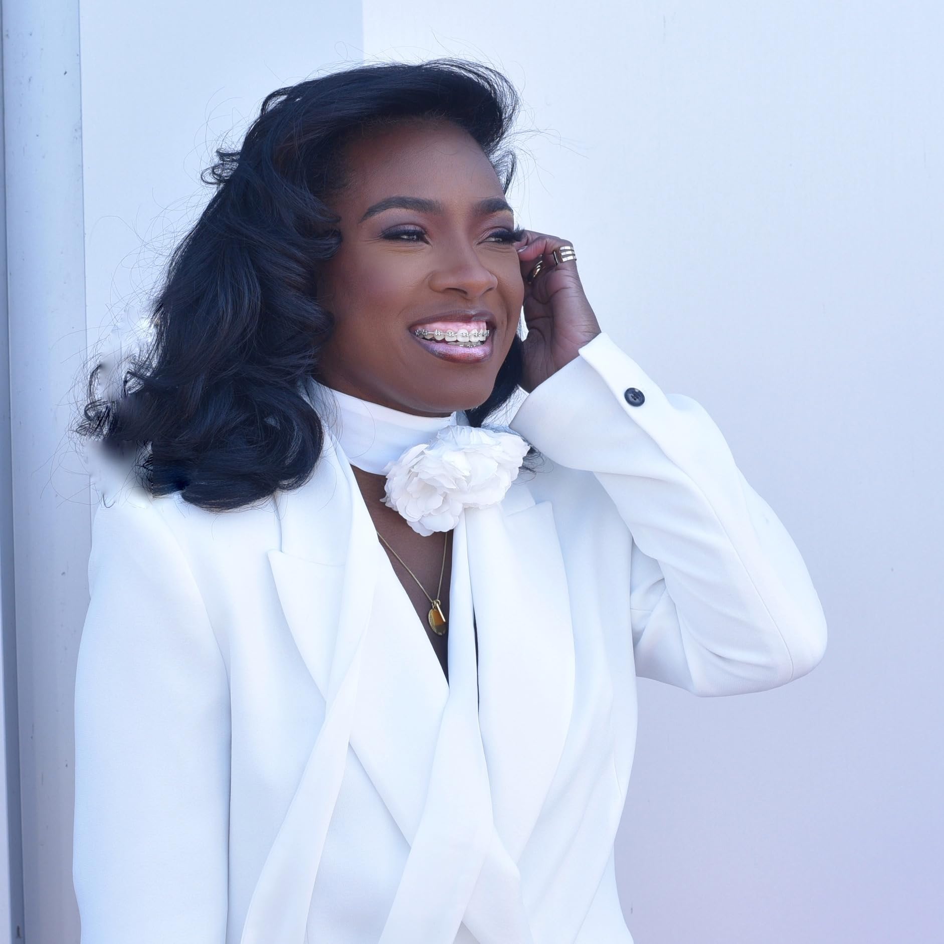 Alexis Schwartz's Amazon Page