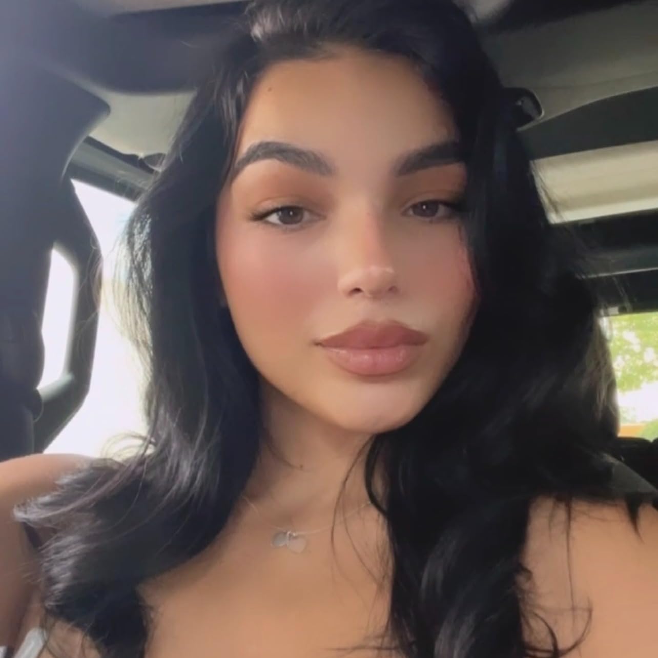 Alexis Sierrah's Amazon Page