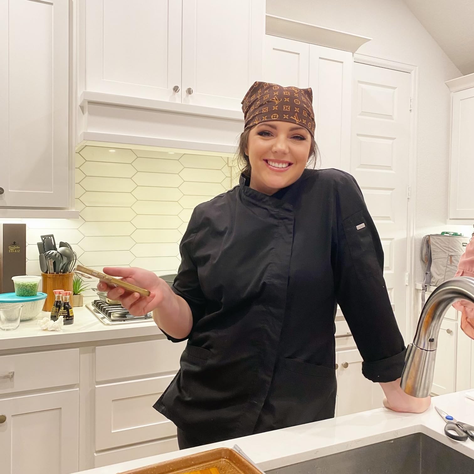 alli martens's Amazon Page