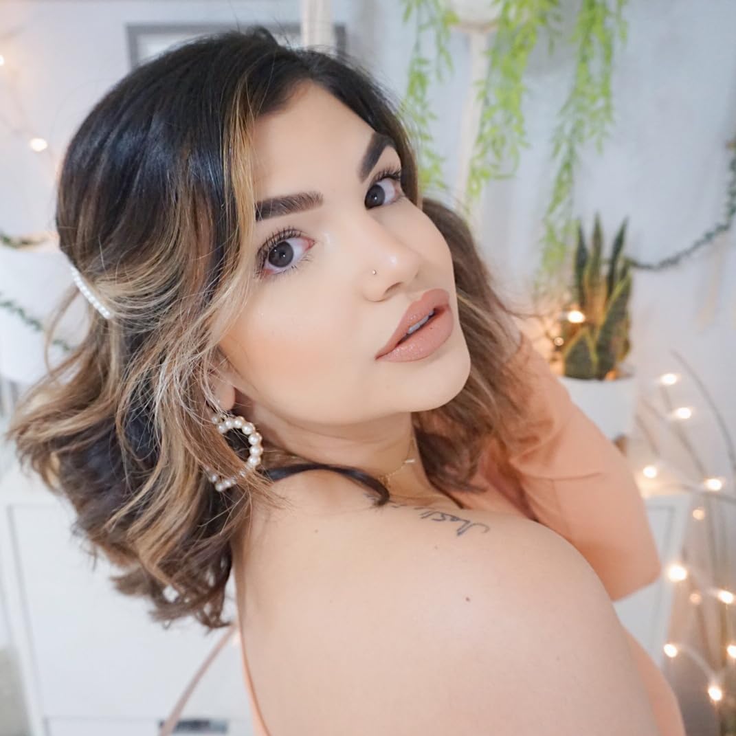 Andrea Reyes's Instagram, Twitter & Facebook on IDCrawl