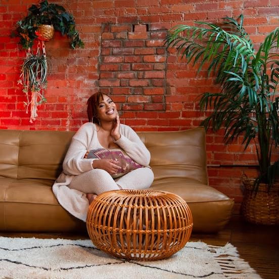 Anjail Lynn's Amazon Page