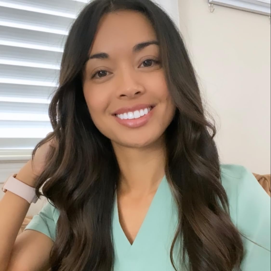 Anna The Nurse's Amazon Page