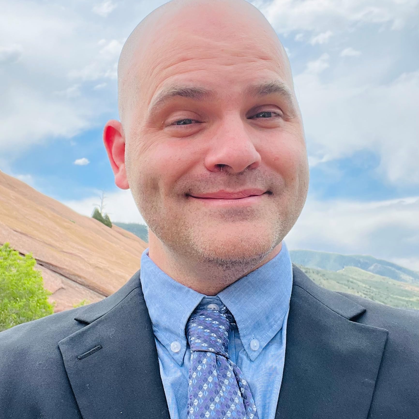 Apex M5 Amazon Store's Amazon Page