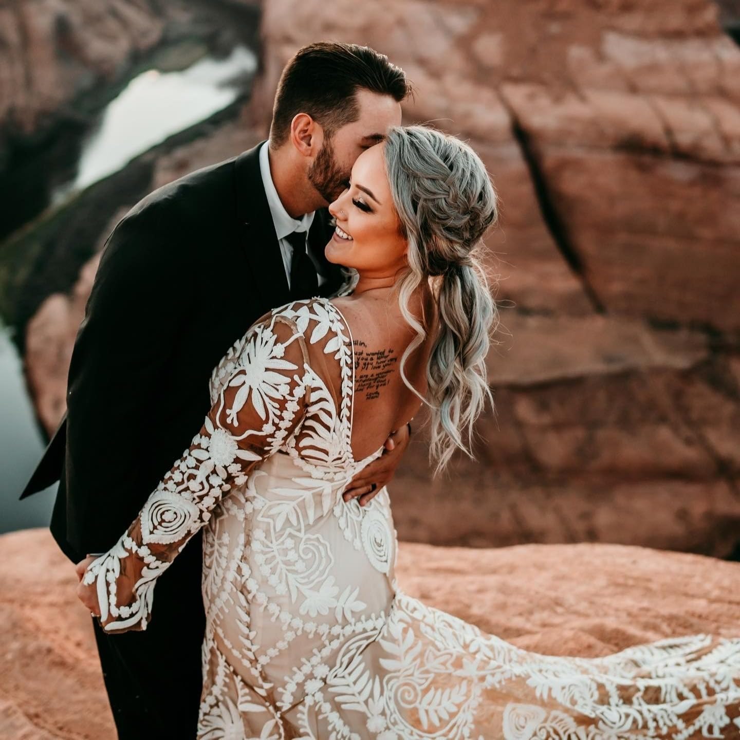 Caitlin Kelley's Amazon Page