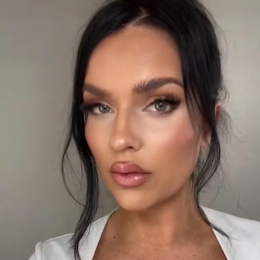 Carlee Smith's Amazon Page