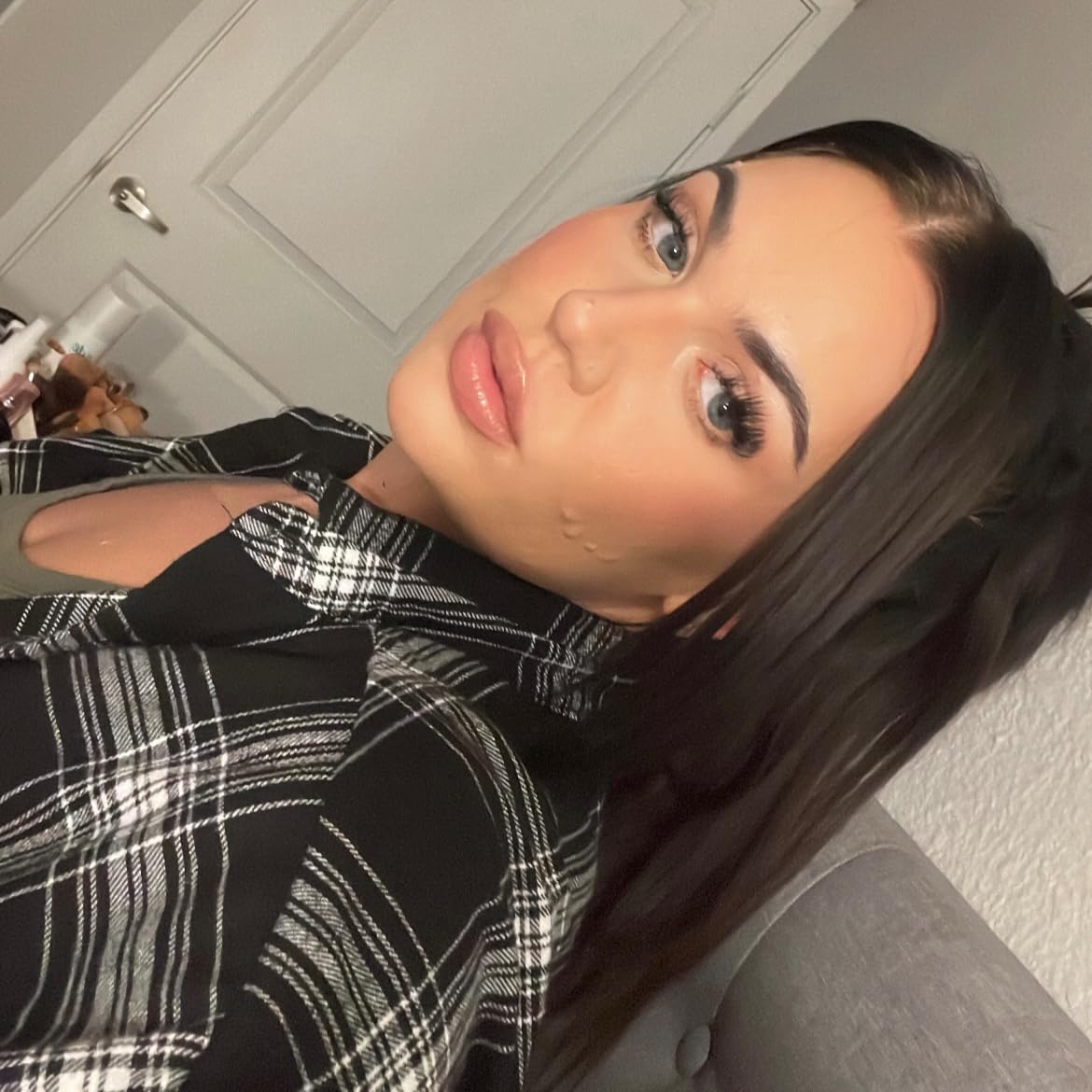 Chelsea Chapman's Amazon Page