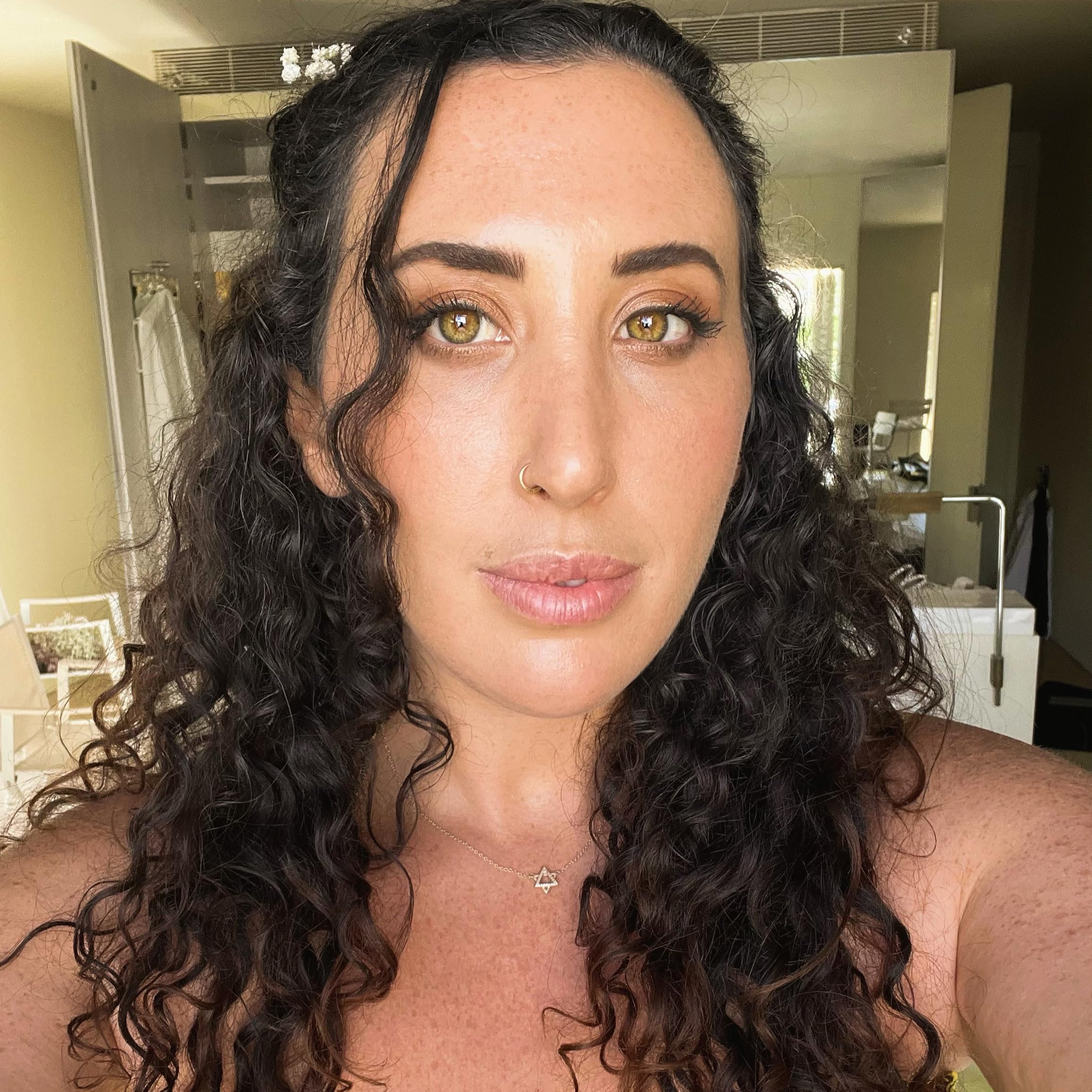 Globe Thotting with Chelsea Frank's Amazon Page