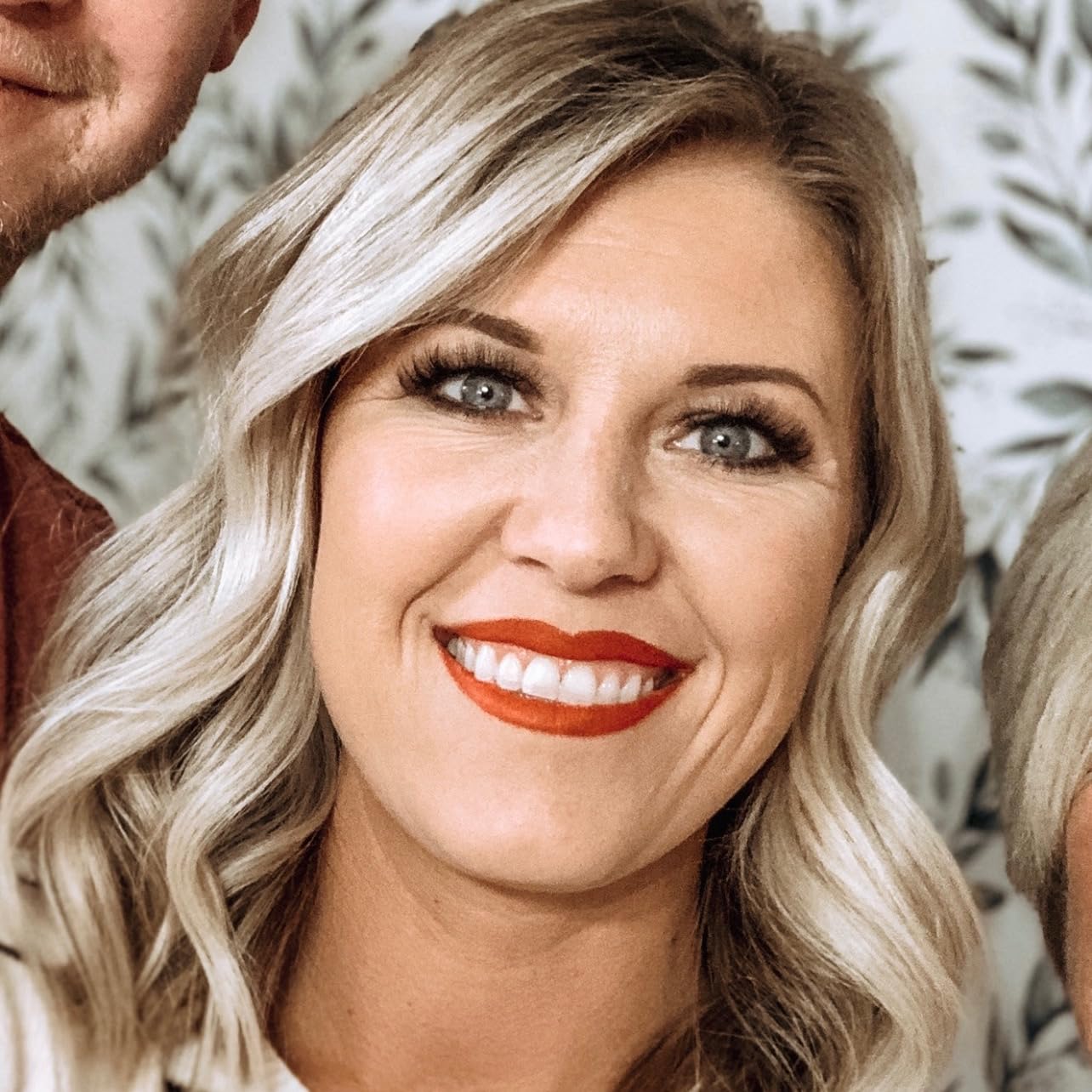 Chelsea Shoemaker's Amazon Page