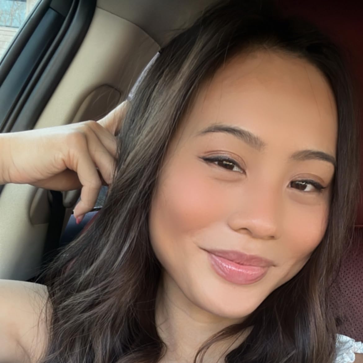 Sabrina Chow's Amazon Page
