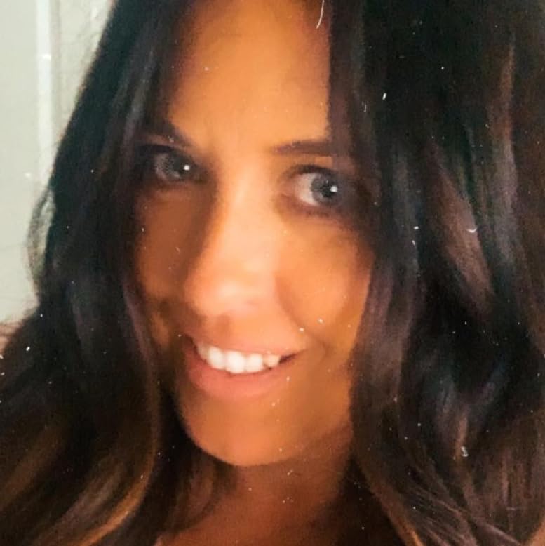 Courtnie Perez's Amazon Page