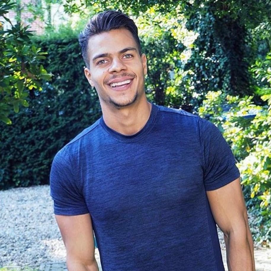 Mike Reviews's Amazon Page