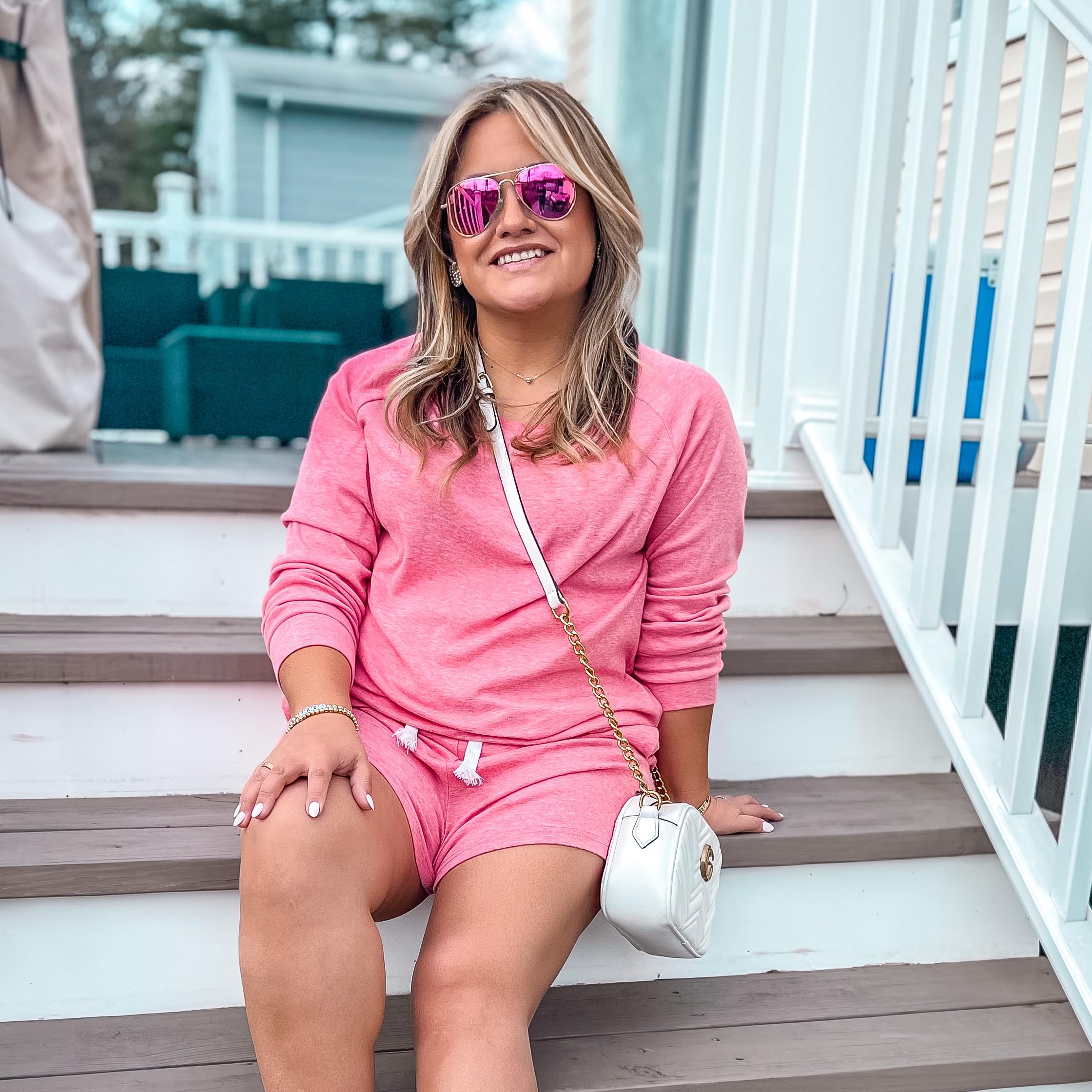 Daisy Helen's Amazon Page