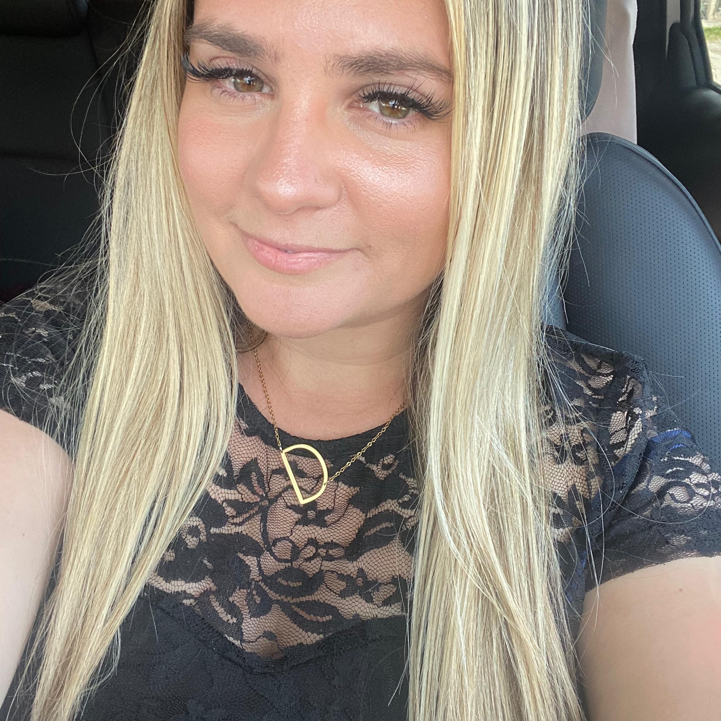 Daisy S.'s Amazon Page