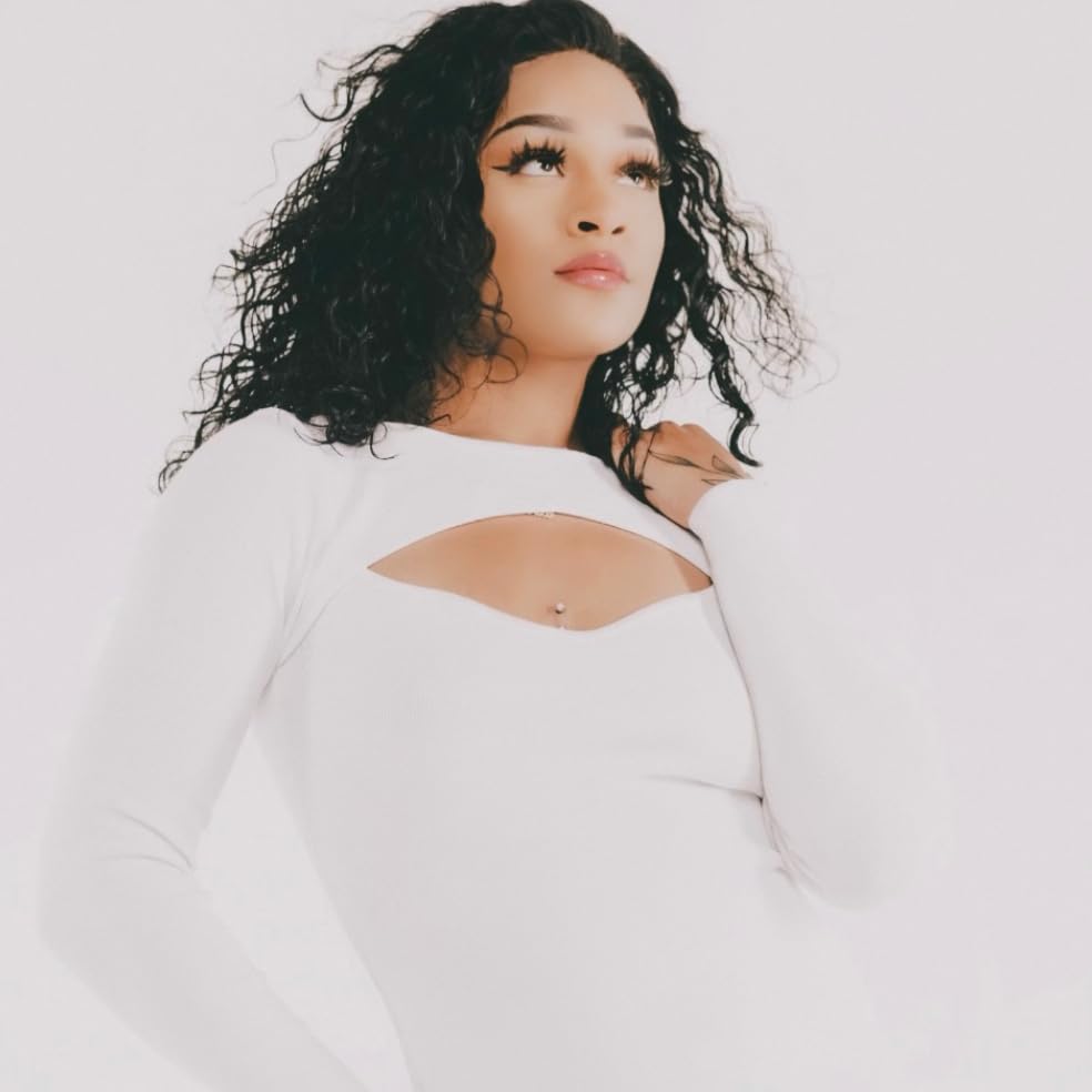 Deej🌸's Amazon Page