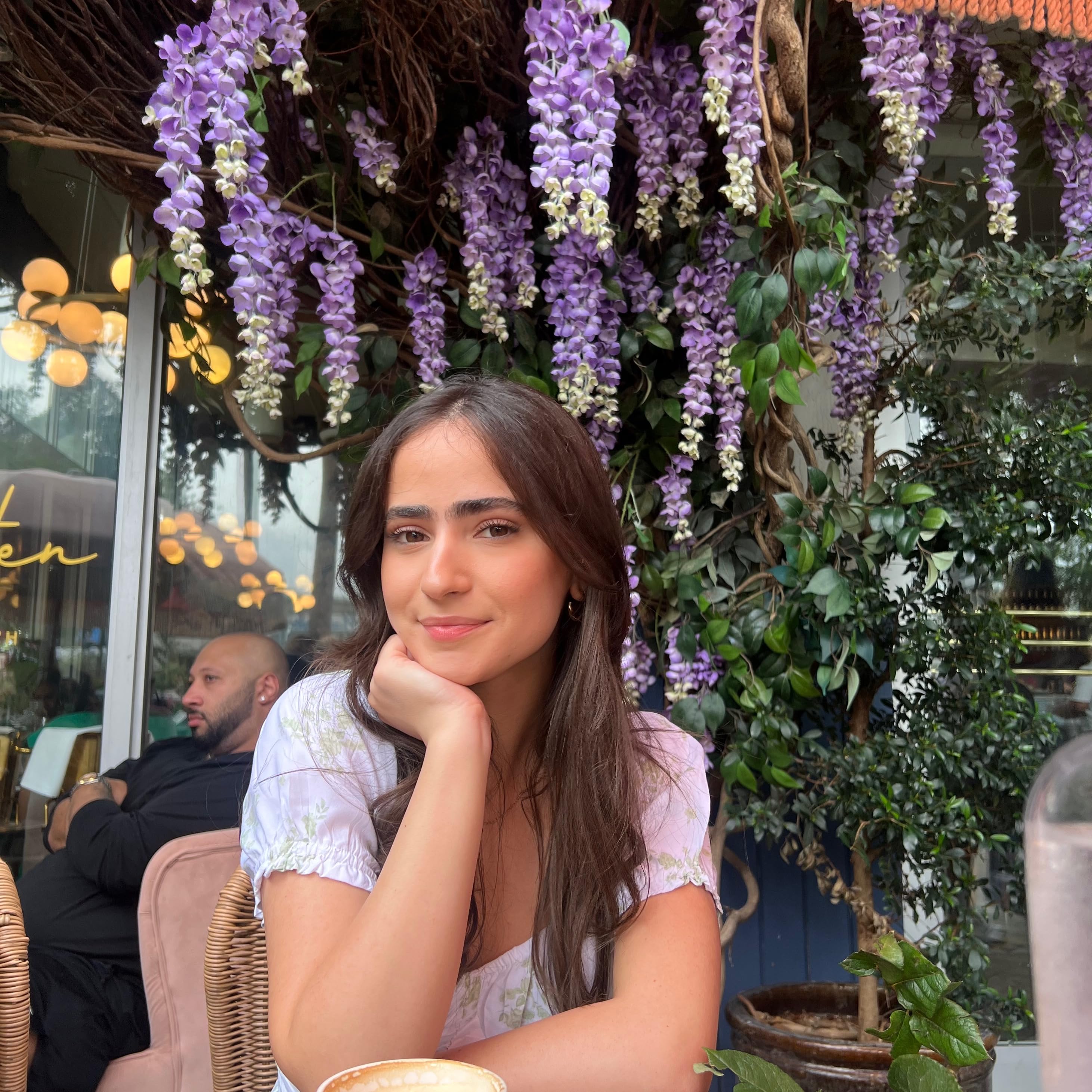 Eleny Reyes's Amazon Page