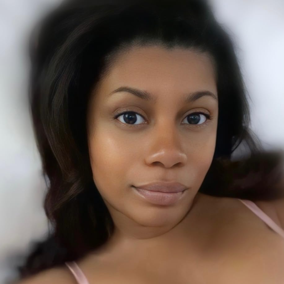 Elle See's Amazon Page