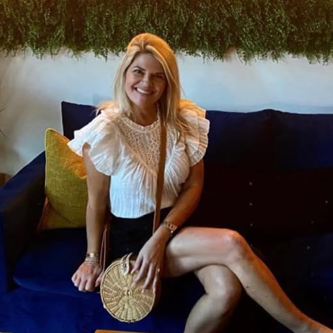 Erin Elliott/Everything Erin Elliott's Amazon Page